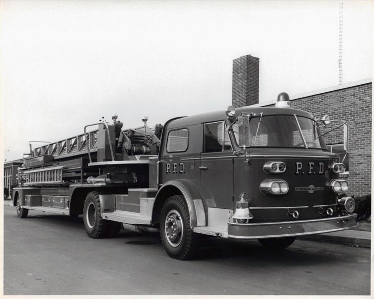 American LaFrance 900 Series (Special vehicles) - Trucksplanet