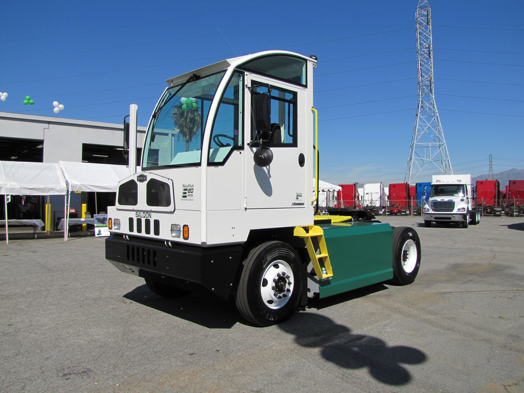 Autocar ACTT Xspotter (Special vehicles) - Trucksplanet