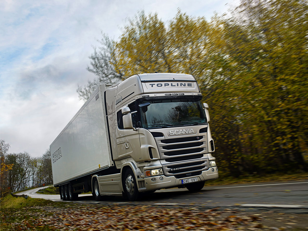 Scani R and G series with Euro 6 engines